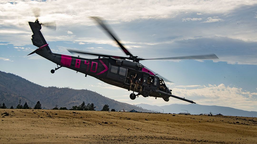 129th provides Medevac Capability to Cal Fire in Siskiyou County