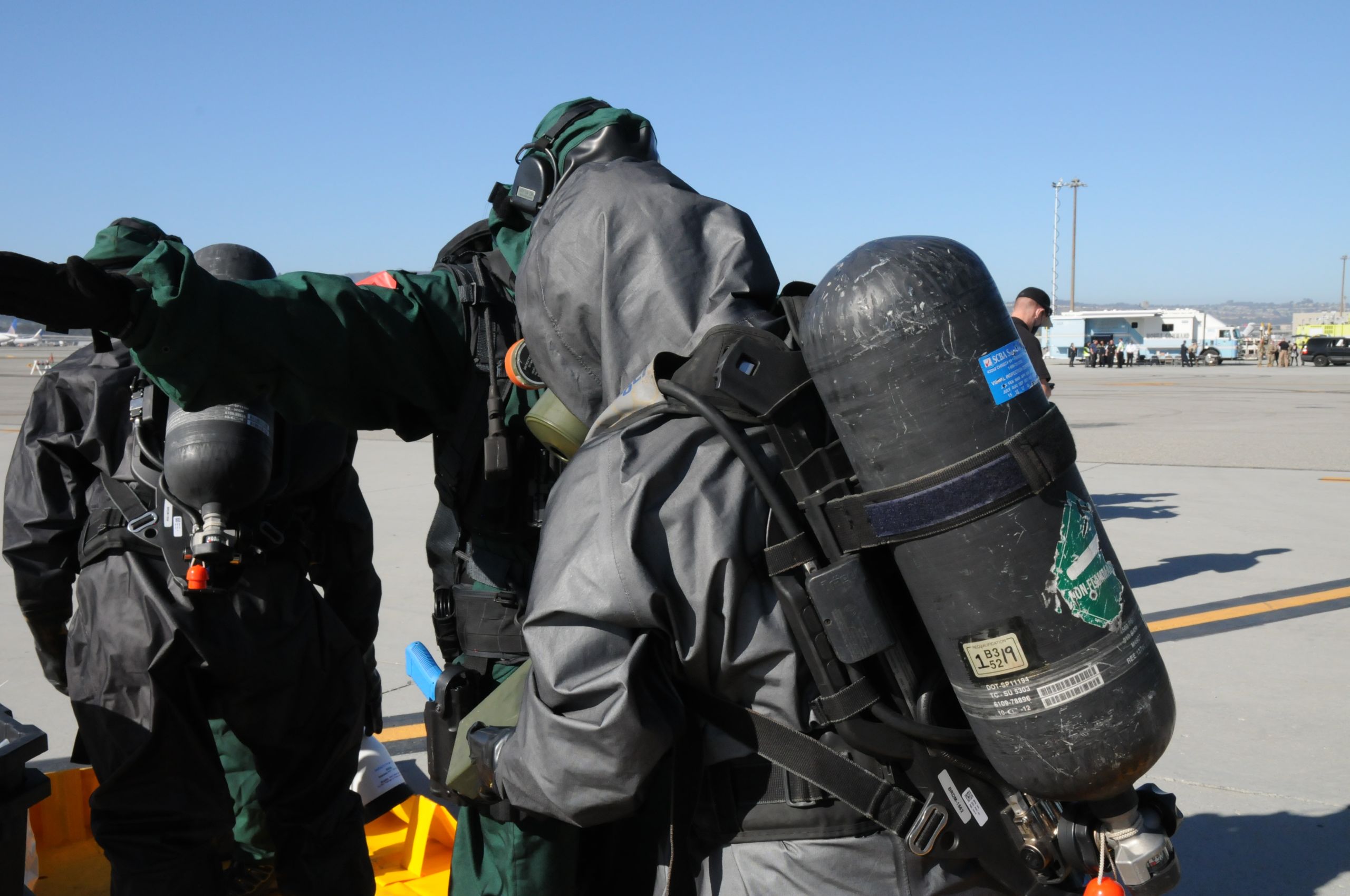 95th Civil Support Team engage in a CBRN/Hostage Rescue training exercise
